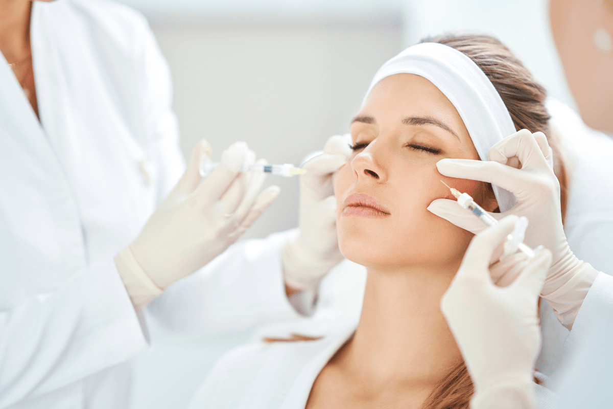 Non-surgical aesthetic treatments: 2025 Clinic Guide